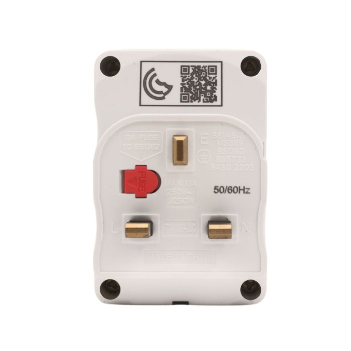 Terminator Multiadapter With 2 Type C USB - White